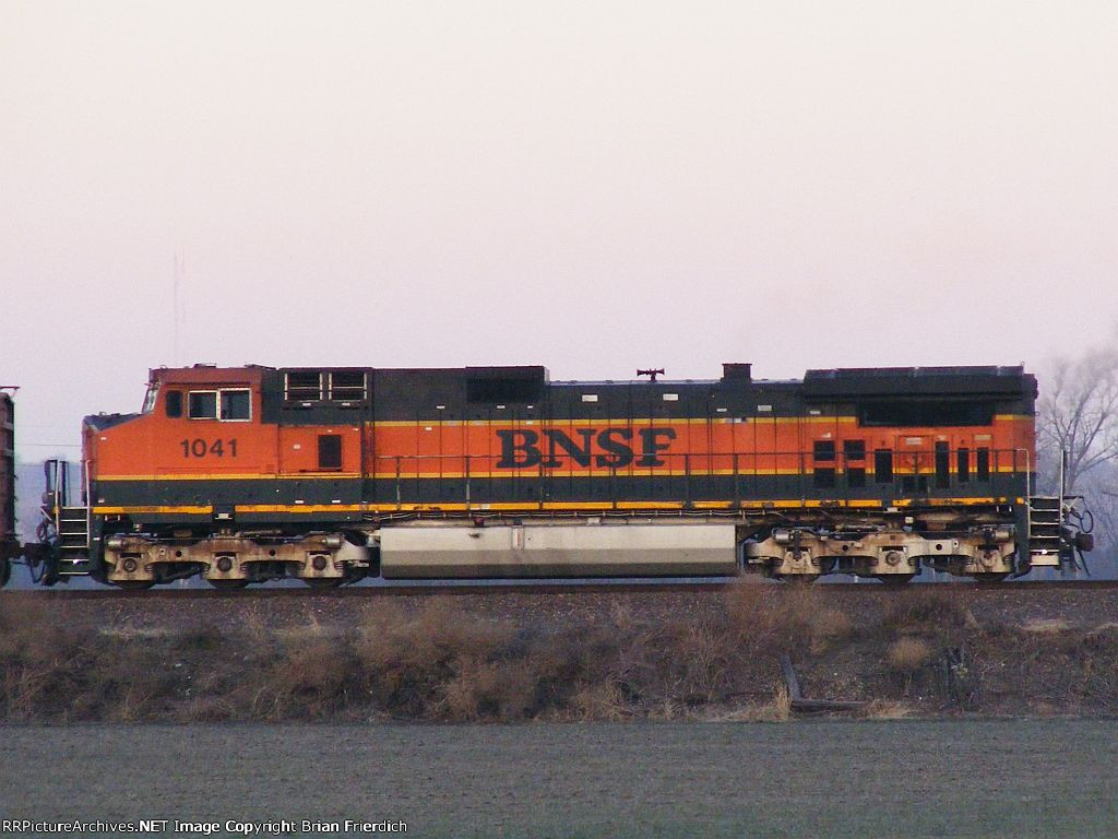 BNSF 1041